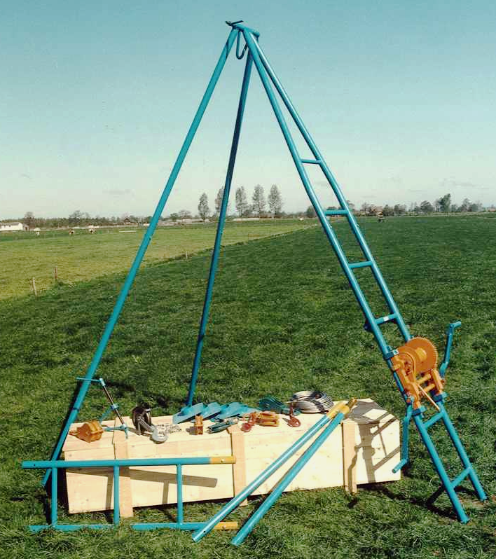 Tripod Kit, Well Construction - Oxfam Supply Centre