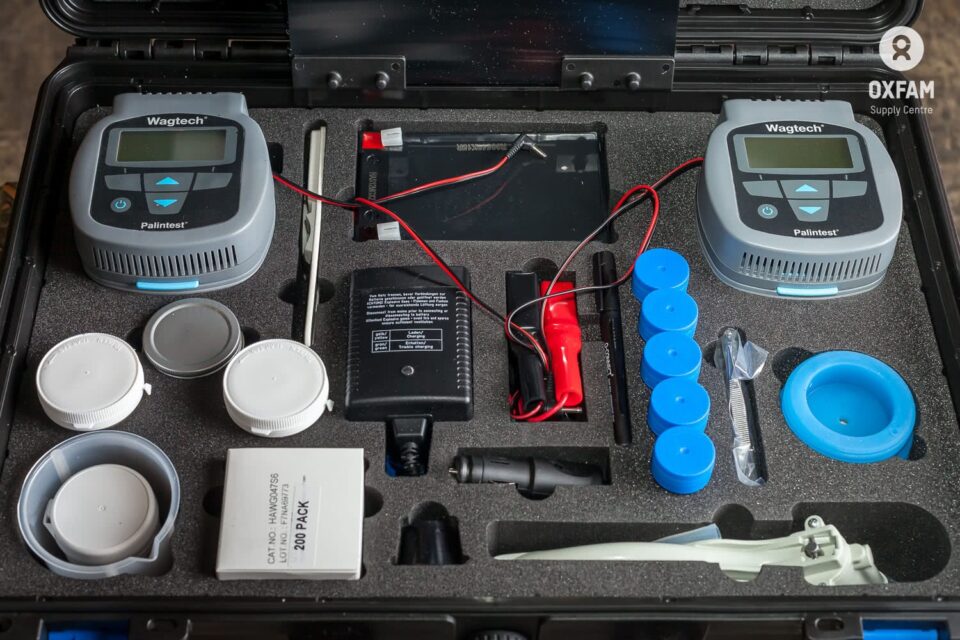 Water Testing Kit, Microbiological, Dual Incubator - with Battery ...