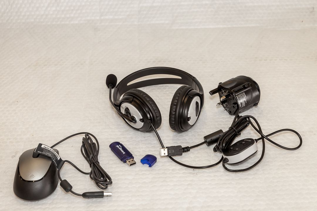 Computer kit, Laptop - Notebook - Oxfam Supply Centre